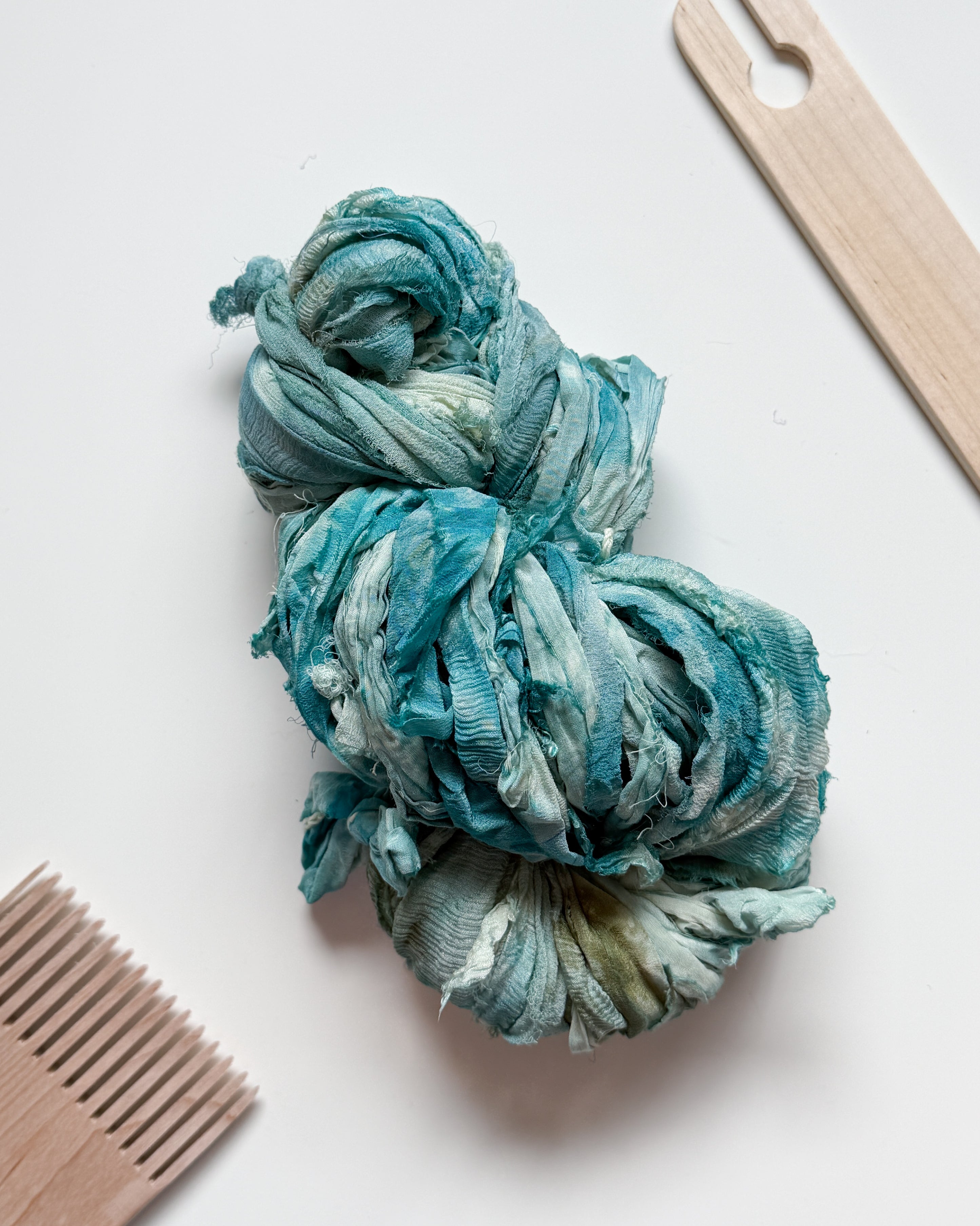 Roving Textiles Weaving Looms – rovingtextiles