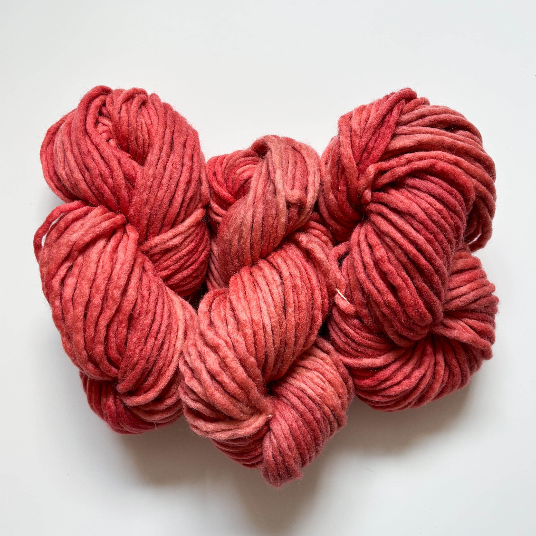 Superfluff Yarn – rovingtextiles